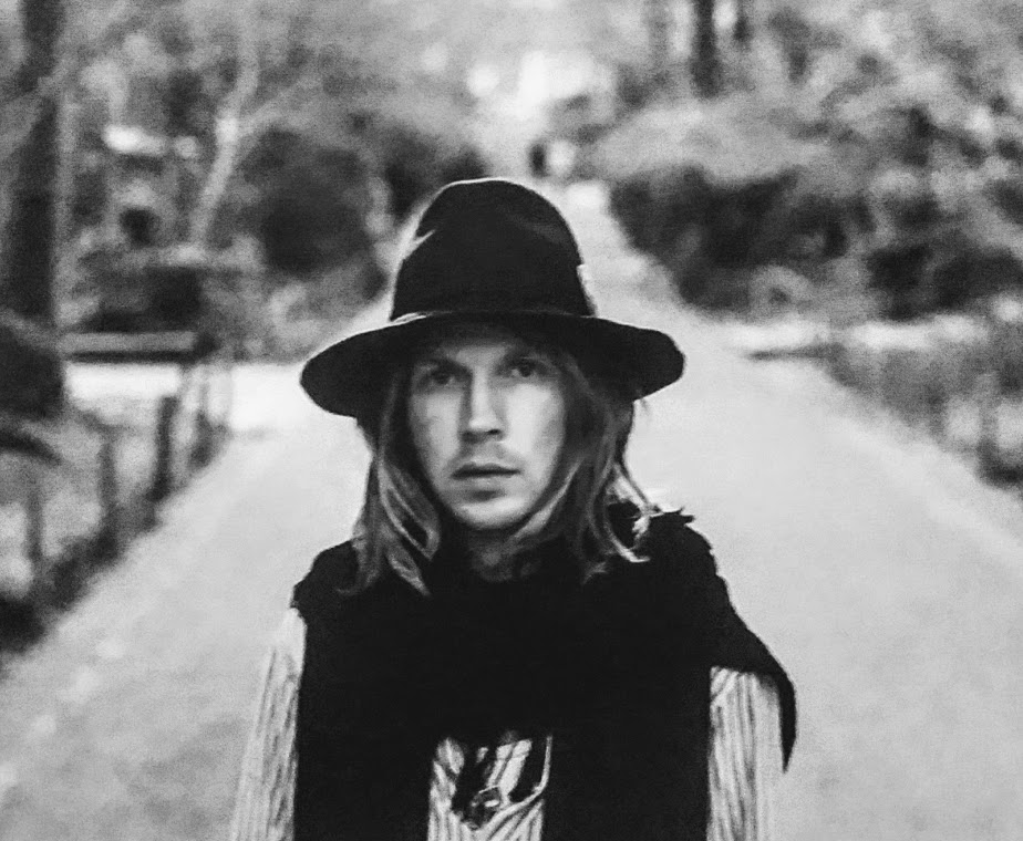soundstreamsunday: “Wave” by Beck – Progarchy