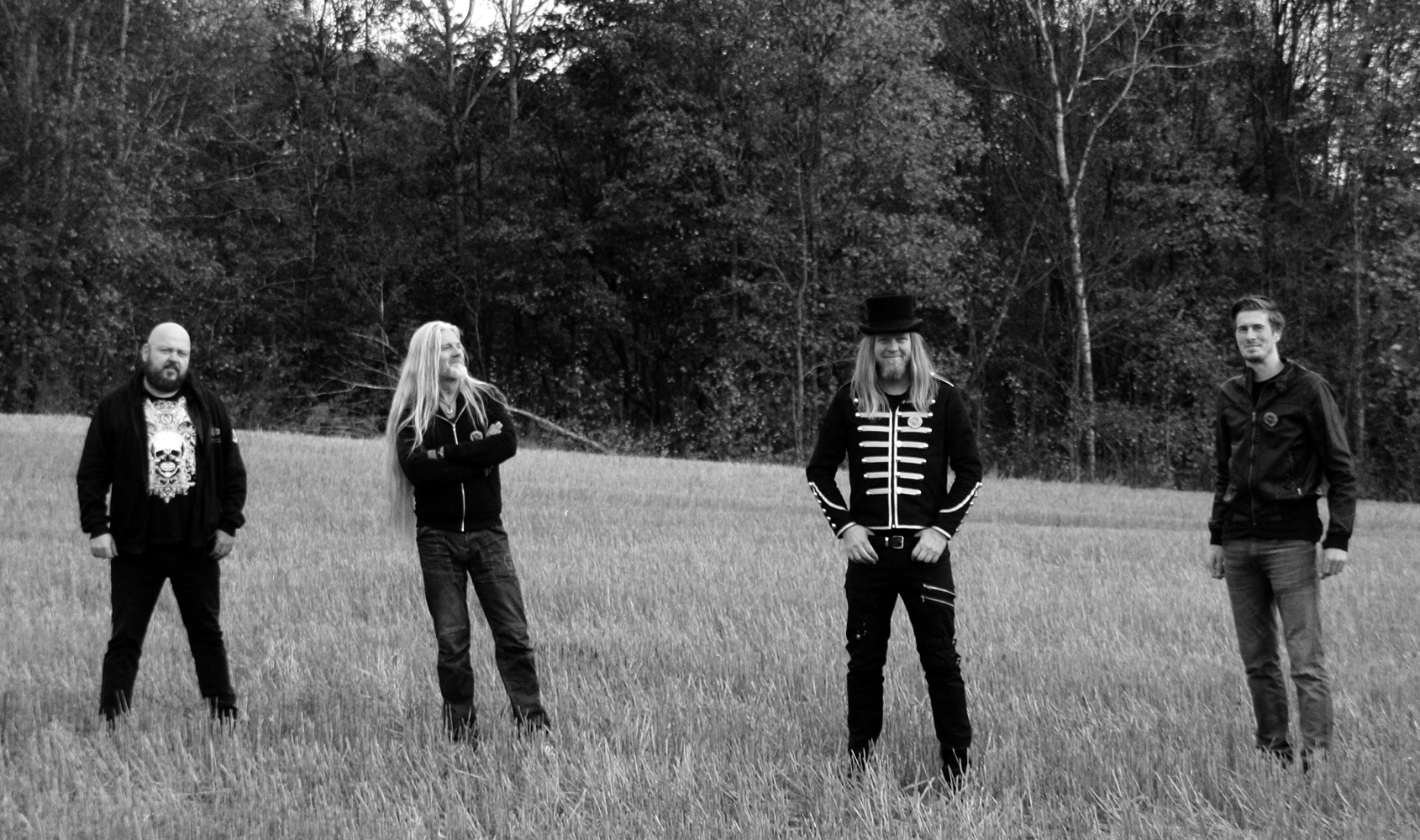 Interview with CONNECT THE CIRCLE – Progarchy