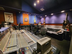 Progarchy – Rockin' Republic of Prog